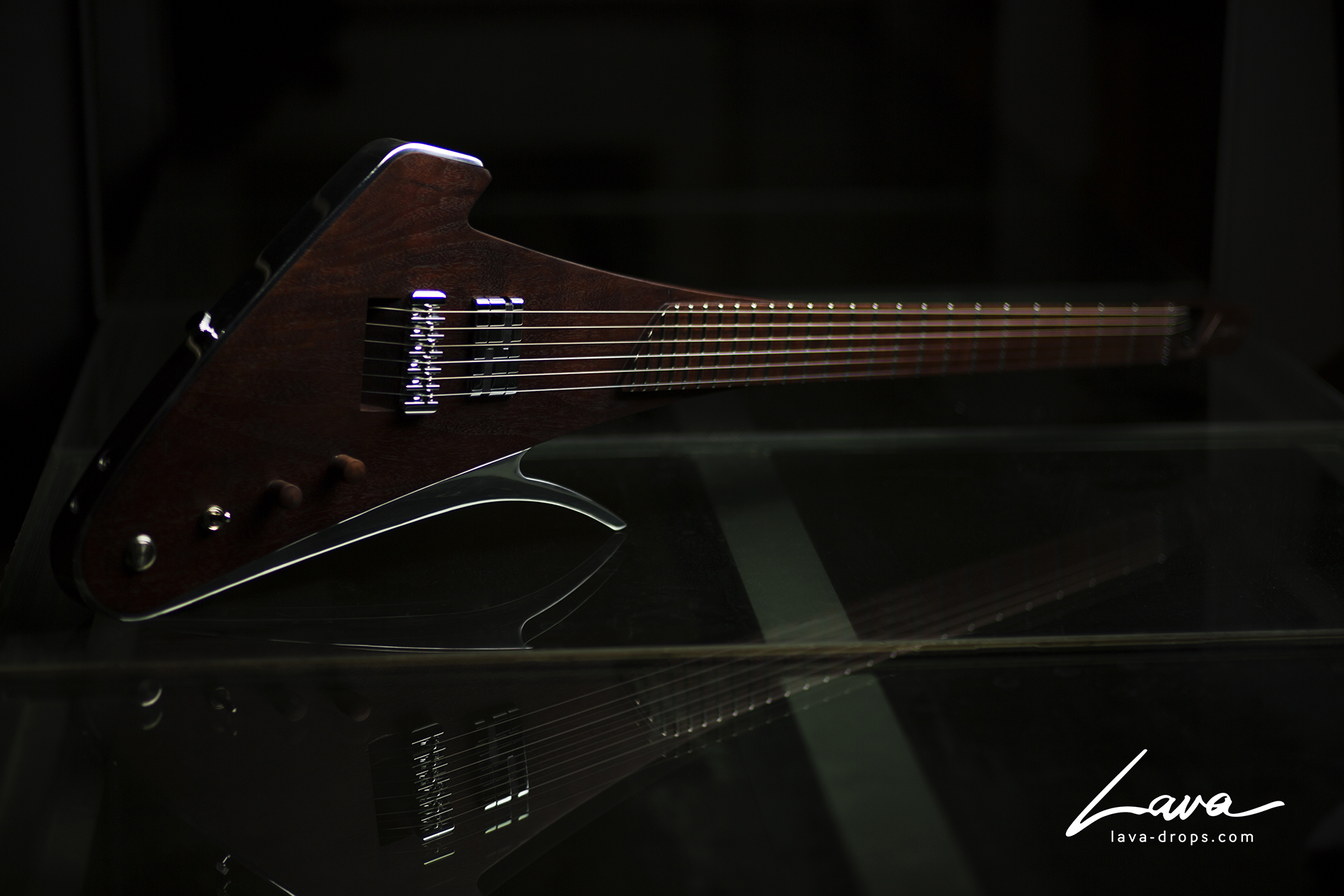 Rapolas Gražys / Lava Drops Line